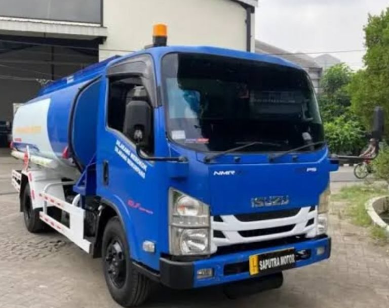 Harga Truk Tangki Isuzu: Pilihan Terbaik untuk Bisnis Anda